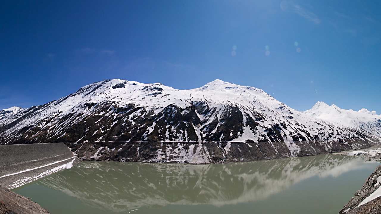 Four Must Drive Mountain Passes in the Swiss Alps – Road Trip Club